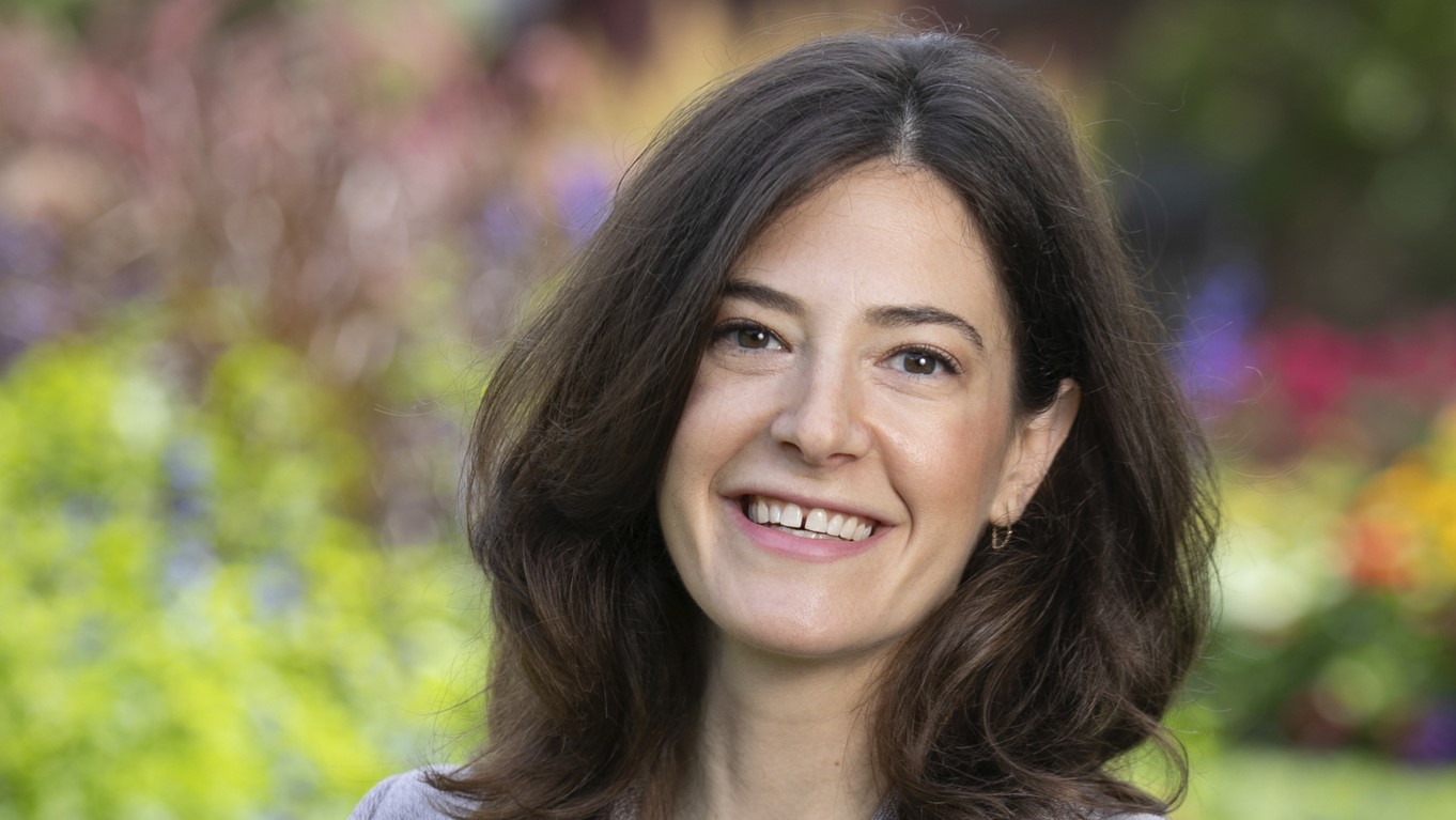 Middle Class Support for Autocracies Podcast #32 - Democracy Paradox